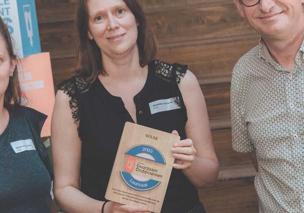 WAAK wins VCDO charter | WAAK